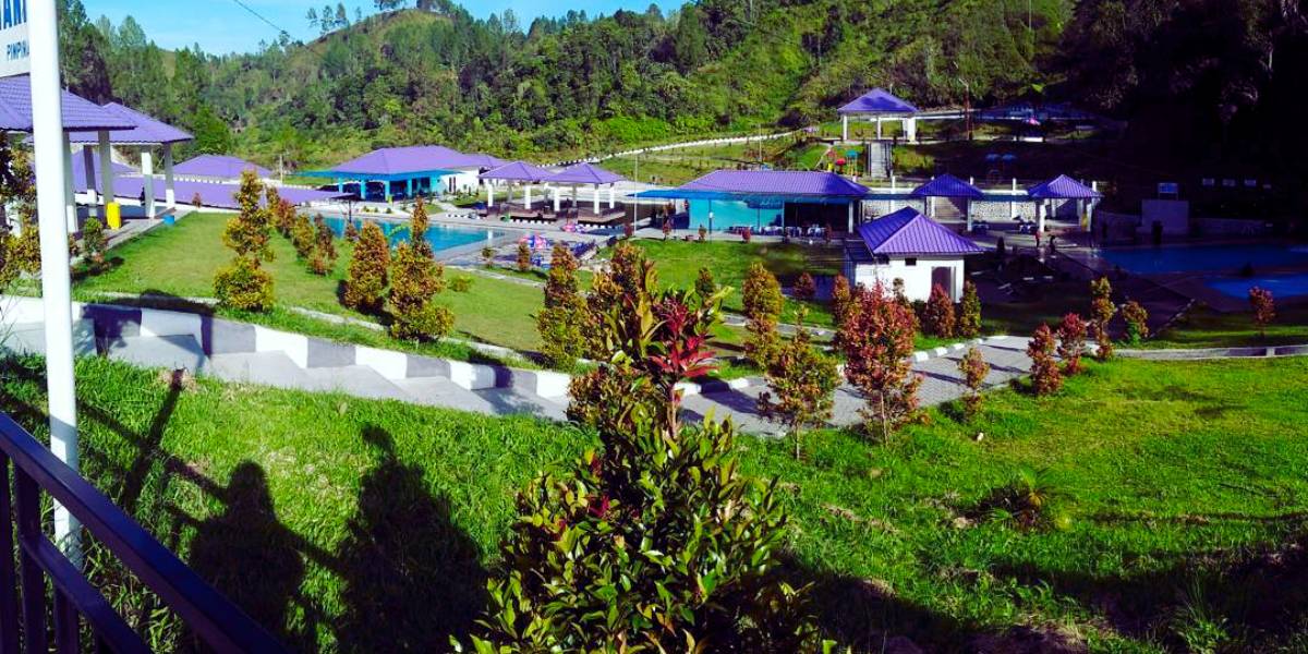 Pesona Air Terjun Bukit Gibeon Sibisa: Tarif Tiket, Rute, dan Fasilitas ...